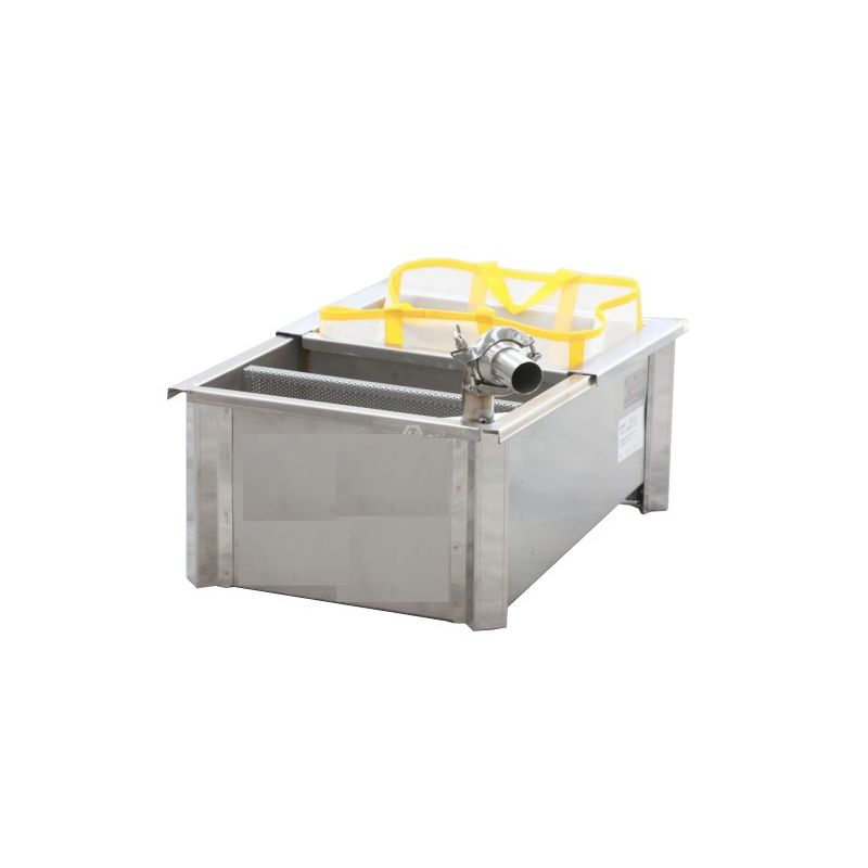 Apistore ® - Draft tank and honey filtering with nylon pre-filter